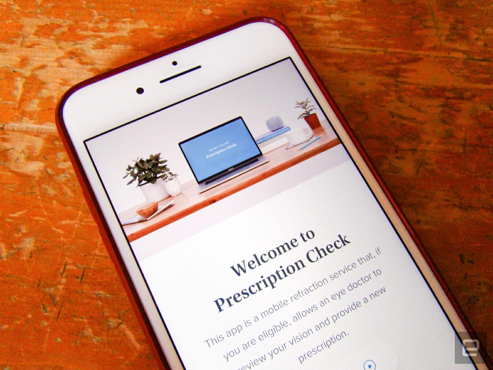 Đo thị lực dễ dàng hơn với ứng dụng Prescription Check